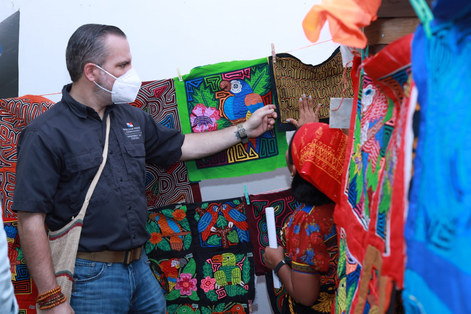 Comarca Guna tendrá su Primer Festival de Mola – Ministerio de Cultura ...