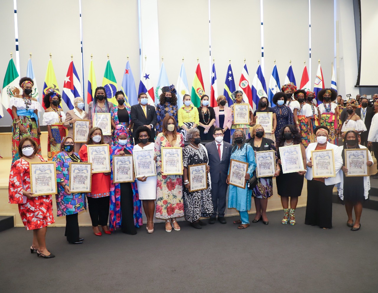 Mujeres Afro panameñas sobresalen dentro del Bicentenario – Ministerio ...