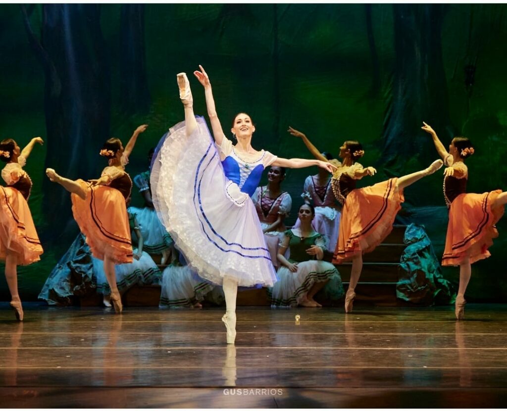 Amantes de la danza celebran los 50 años del Ballet Nacional de Panamá ...