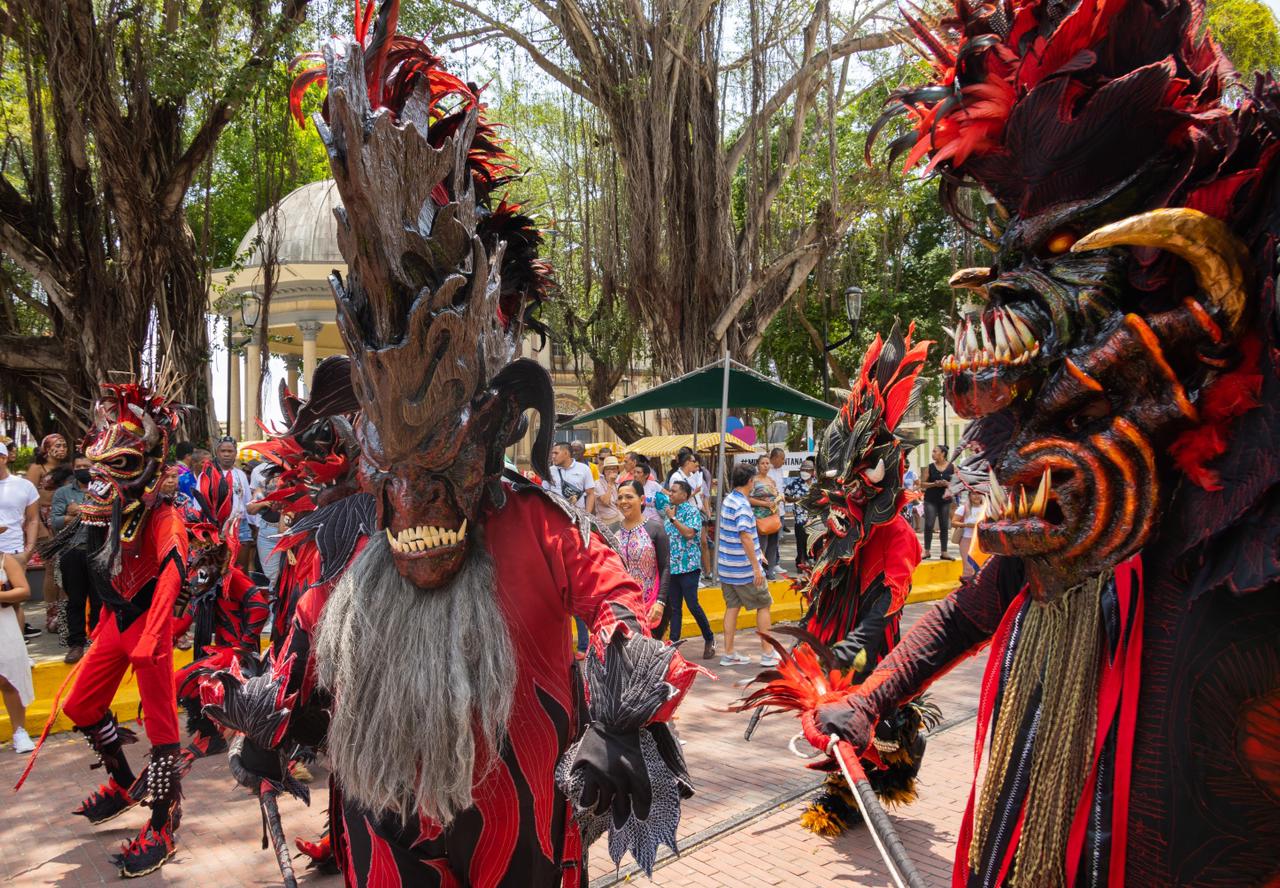 Gran festival de diablos estuvo lleno de color, baile y ritmo ...